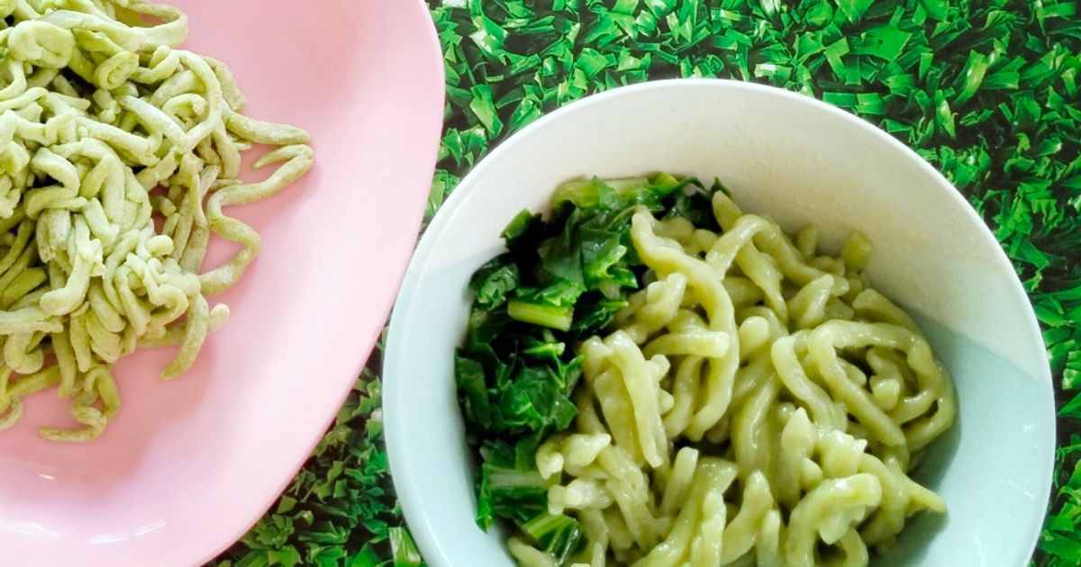 Resep mie karet rumahan enak dan mudah - Cookpad