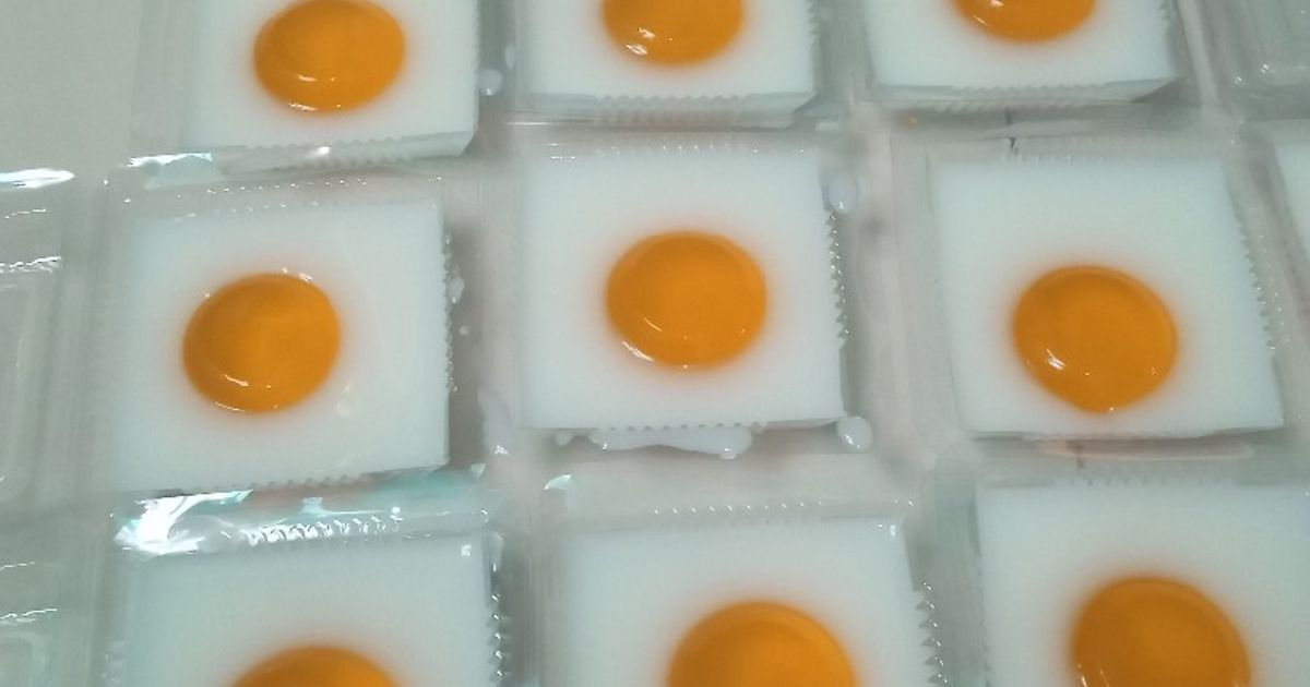 Resep Puding Telor Cemplok Manis Manja oleh Bunda Khanza - Cookpad