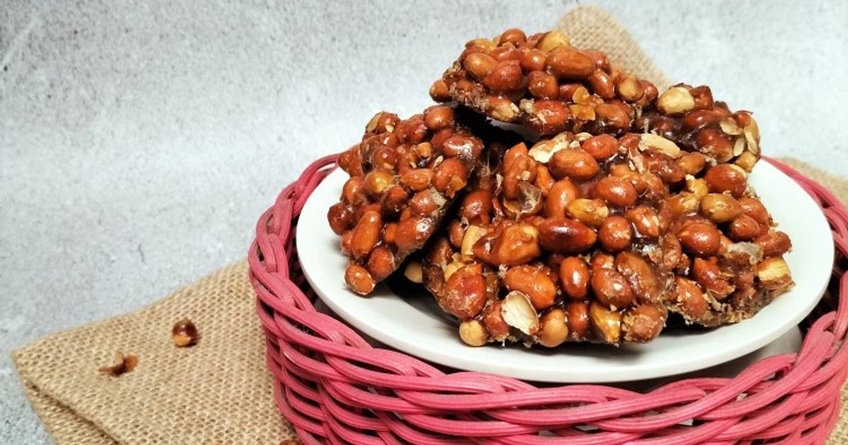 15 Oleh-Oleh Khas Solo yang Tahan Lama dan Super Lezat!