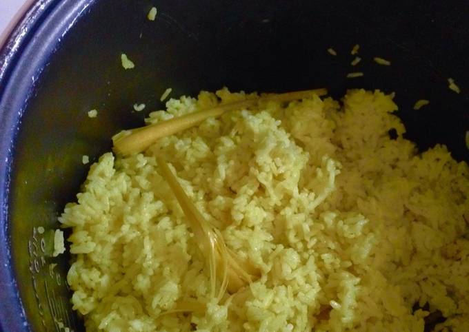Resep Nasi kuning Magicom Praktis oleh ruri - Cookpad Resep Nasi kuning Magicom Praktis oleh ruri - Cookpad