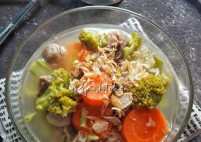 Resep Sop Daging Sapi Simple oleh Risa Januarti - Cookpad
