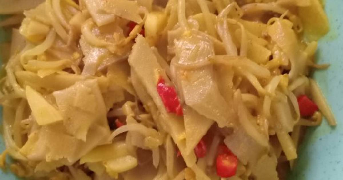 Resep Rebung Tauge masak kuning oleh aisidin danuartha - Cookpad