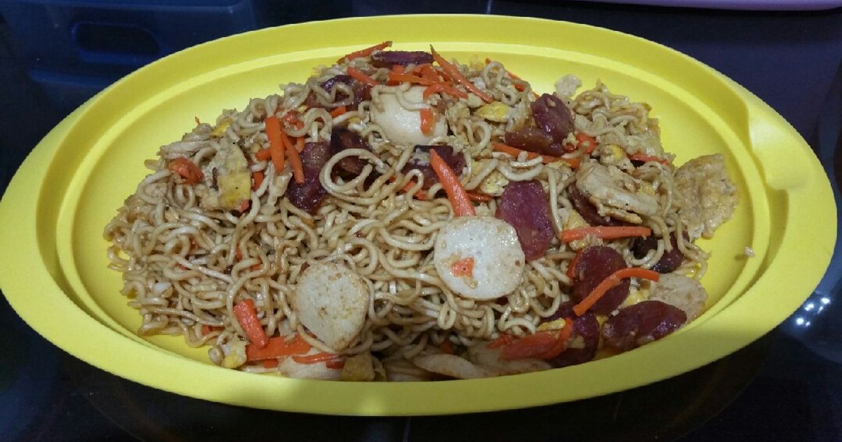 Resep Mie Telor Goreng Bakso Ikan Dan Pork Sausage oleh Vivi Wu - Cookpad