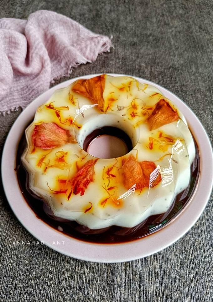 Resep Puding Coklat Susu Chia Seed Edible Flower oleh Anna Hadi_ant ...