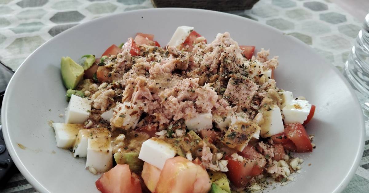 Ensalada de atún con pimiento y tomate - 30 recetas caseras- Cookpad