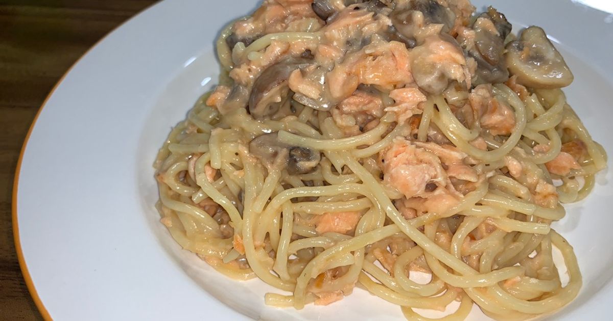 Cách Làm Món Pasta Cá Hồi của Lily Doan - Cookpad