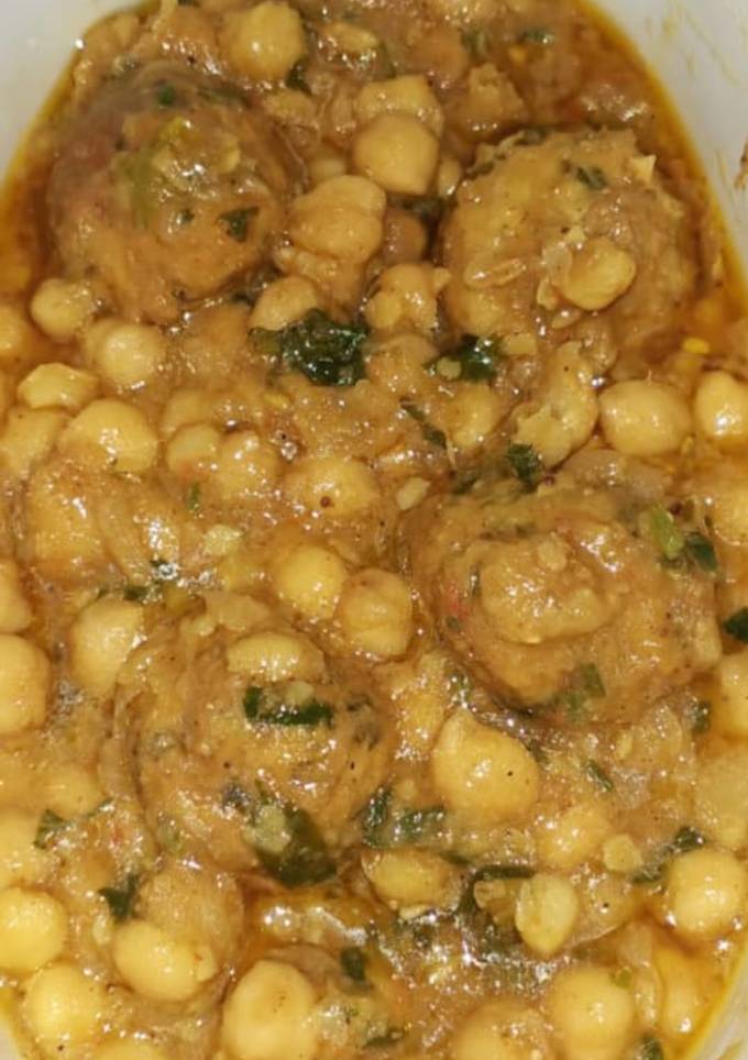 Chicken kofta chana Recipe by Mohsin Ali - Cookpad