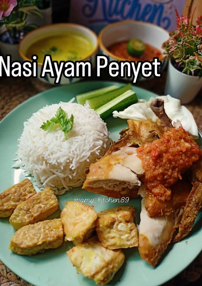 Resipi Set Nasi Ayam Penyet 🇲🇨 oleh mamy_kitchen89 - Cookpad