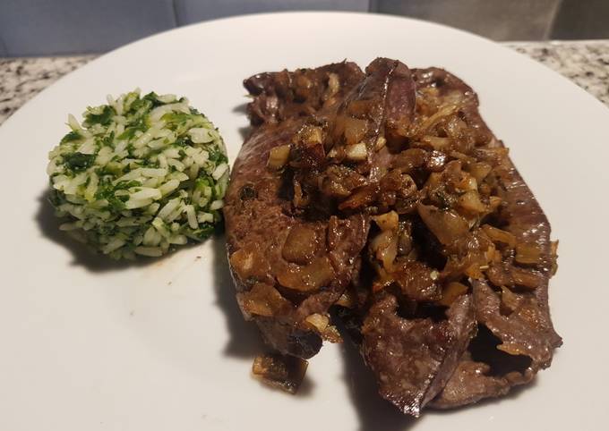 Hígado con cebolla y ajo Receta de Karen Zubiaurre- Cookpad