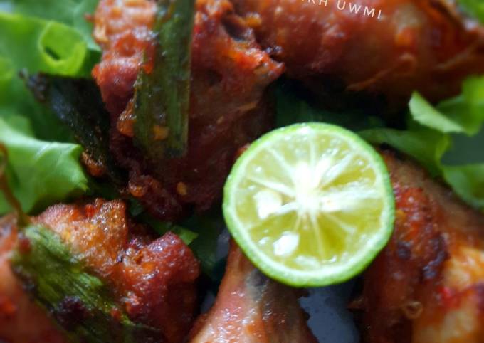 Resep Ayam Goreng Pandan oleh Mutabikh Uwmi (مطبخ اومي) - Cookpad