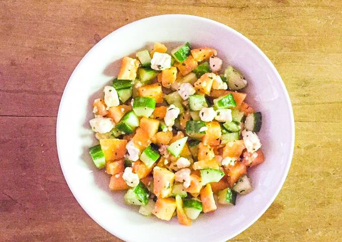 Salade de Melon, concombre et fêta de coraline aouachria - Cookpad