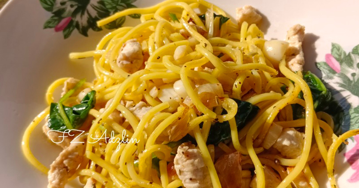 Resipi Mee Kuning Goreng Simple oleh FZ Adzlin - Cookpad