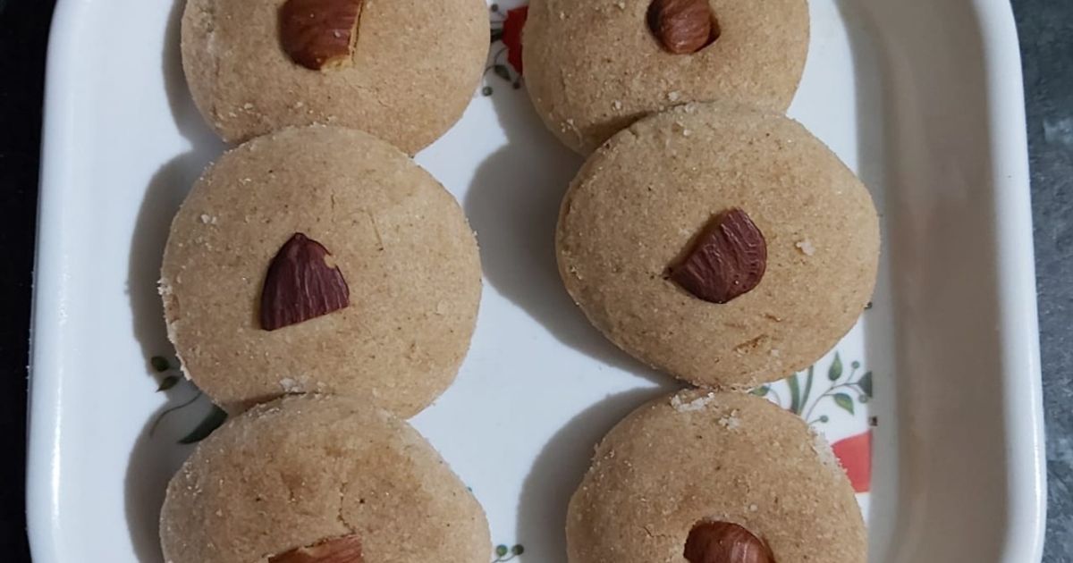 Roshani patel દ્વારા રેસીપી રાગી ની નાનખટાઈ(Ragi Ni Nankhatai Recipe In ...