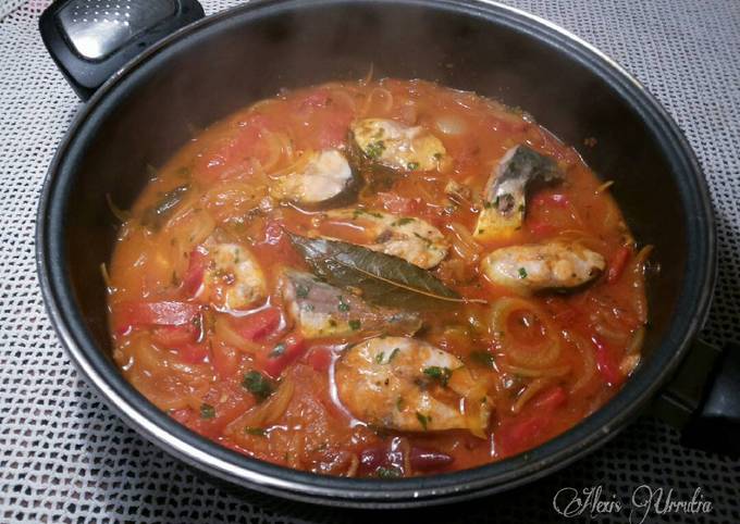 Pescado a la moruna Receta de Alexis Urrutia- Cookpad