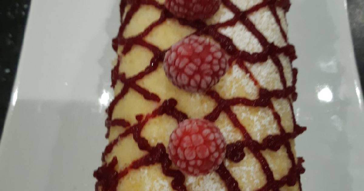 Biscuit roulé aux fruits rouges de Les Gourmandises En Famille - Cookpad