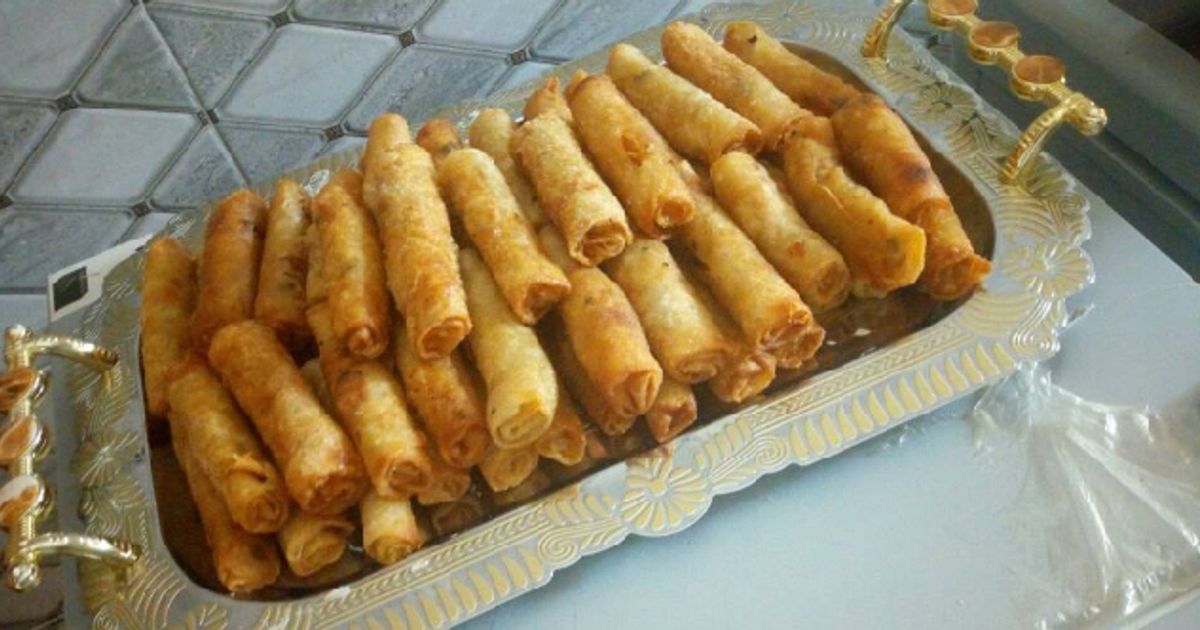 Spring Rolls Recipe by bee_chops - Cookpad