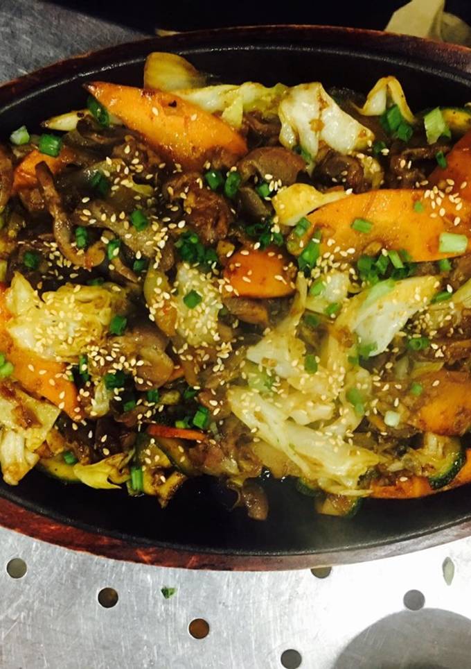 Cách Làm Món Mề gà xào rau củ của Đinh Nhật Phương - Cookpad