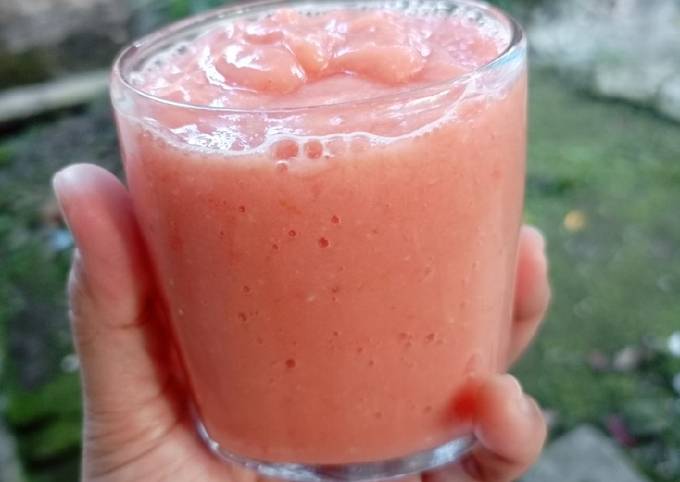 Resep Jus Tomat Strawberry Pepaya Tape Singkong oleh Novia Diana Ayu ...