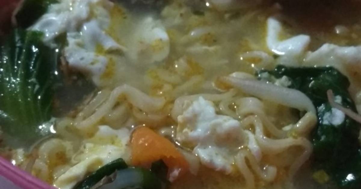 Resep Mie Kuah Kaldu Ayam oleh Wulandari Nur Fajriyah - Cookpad