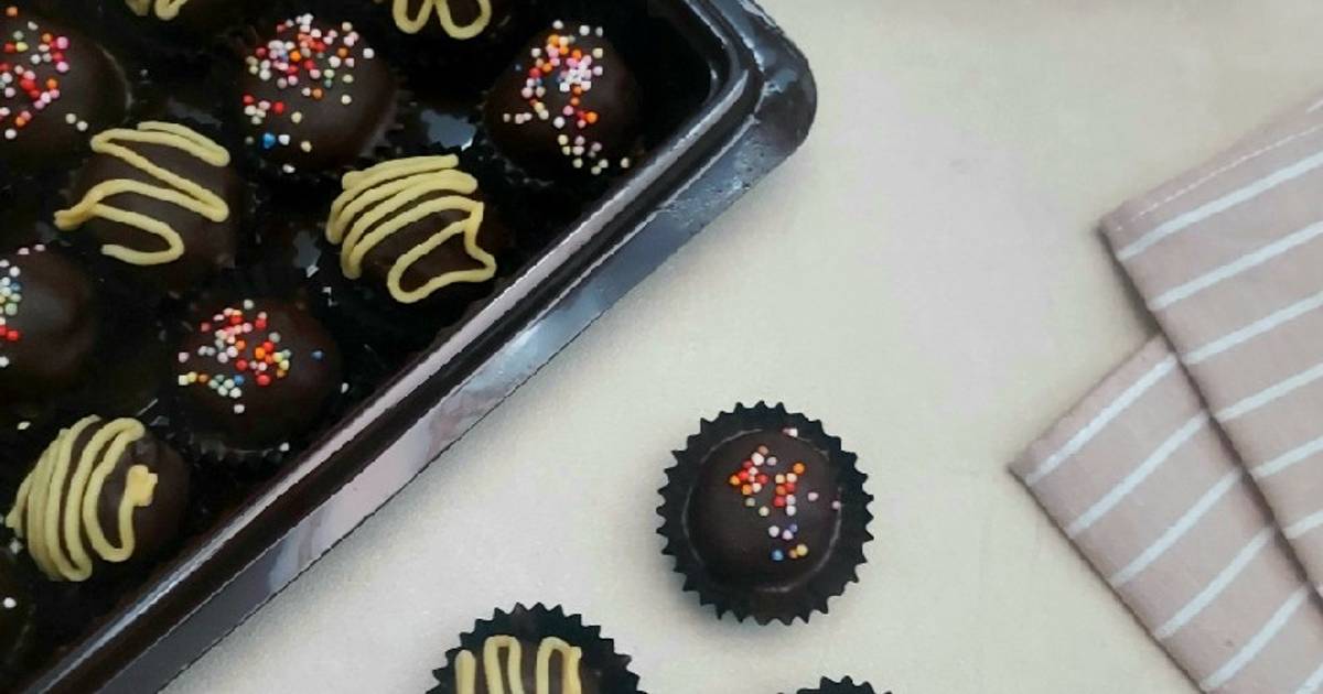 Resep Bola Bola Coklat (dari sisa bolu) oleh Mama Upay - Cookpad