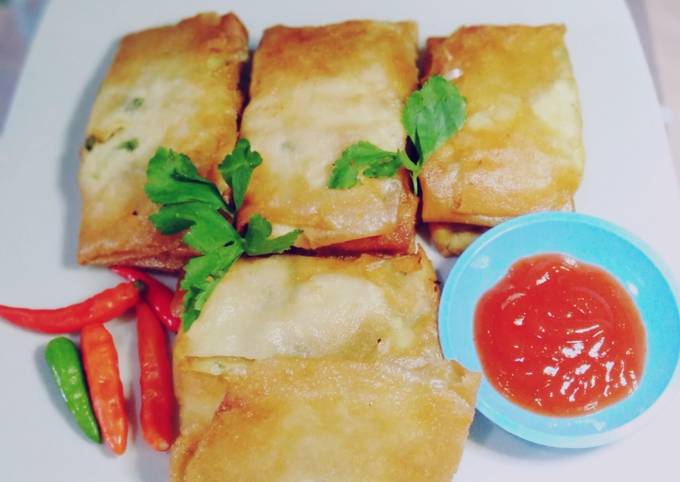 Resep Martabak telur mini isi tahu oleh Sjanah - Cookpad