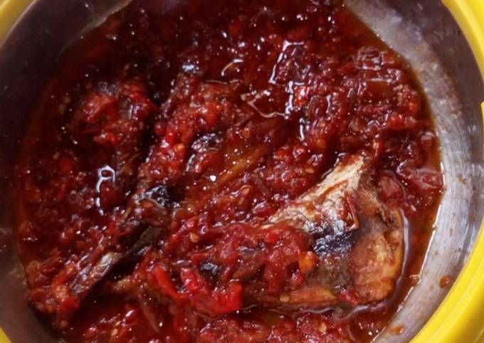 Fish tomato sauce Recipe by Bilqees Kitchen - Cookpad