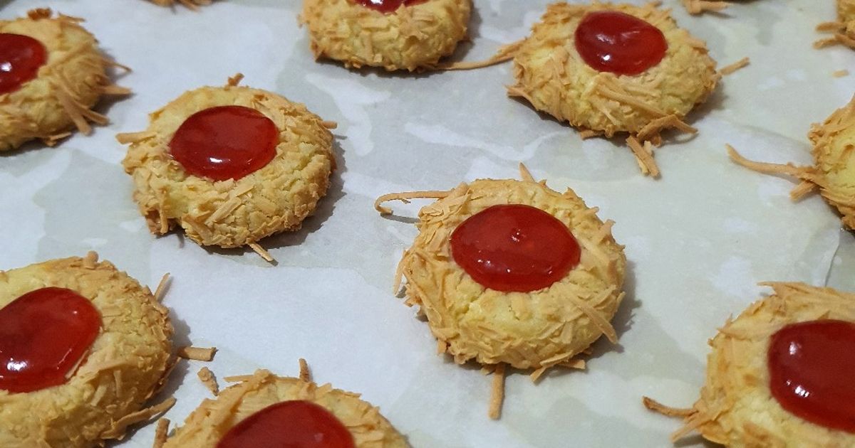 Resep Thumbprint Stoberi oleh nina - Cookpad