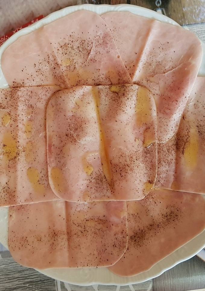 Jamón dulce regado con aceite de oliva y pimienta negra Receta de ISA ...