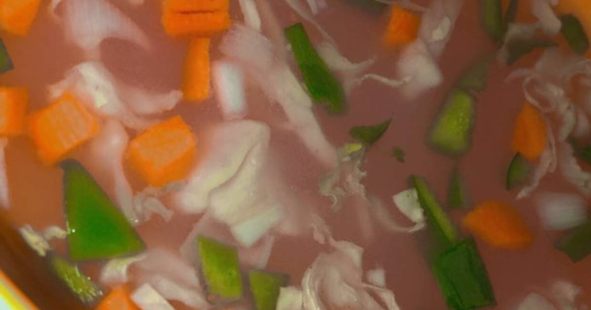 Clear rice veggie soup Recipe by Manvi Jain - Cookpad