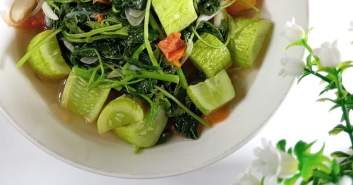 Resep Sayur Bening Bayam Timun oleh Windri Aries - Cookpad