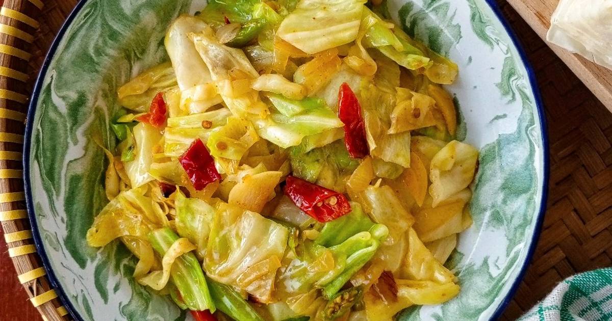 Resep Kubis Goreng Mamak Style oleh Nay's Kitchen - Cookpad