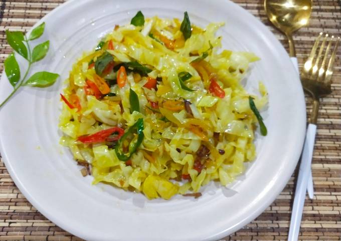 Resep Kobis Goreng Mamak Style oleh Shanty Yuniar - Cookpad