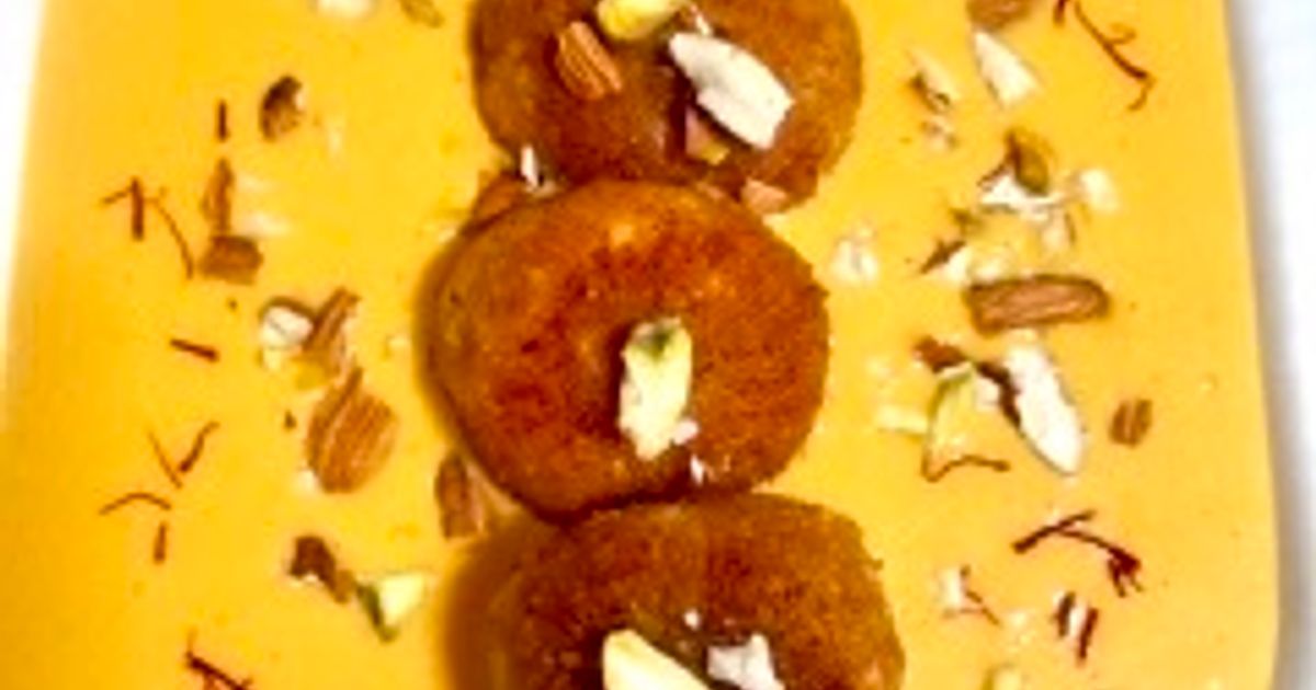 Paneer Balls In Alphonso Mango Rabdi Recipe by Nandinee Parag ...
