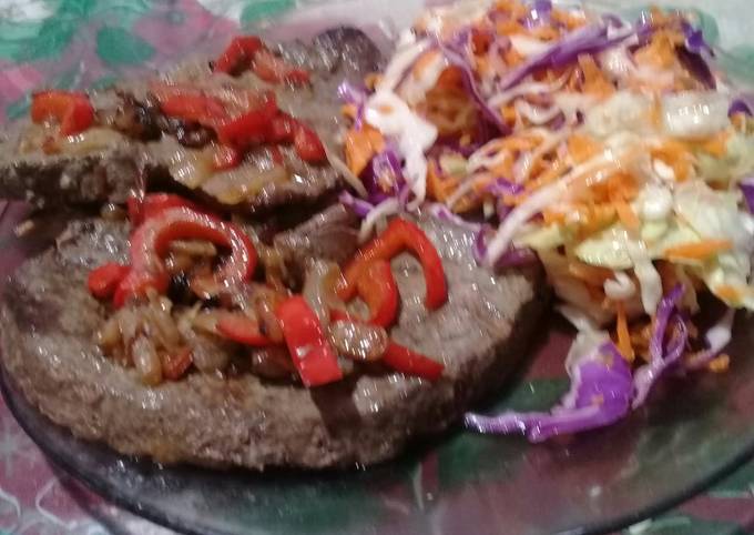 Hígado con cebollas Receta de Elsa Lagos- Cookpad