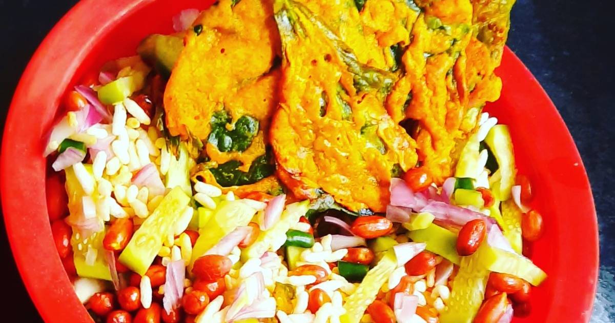 Muri makha followed by spinach fry Recipe by Polly Basu - Cookpad