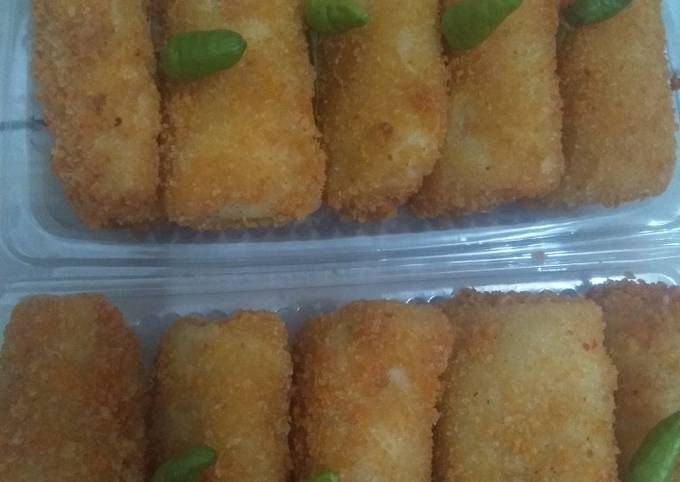 Resep Risoles isi ayam suwir oleh Endang Murtinik - Cookpad