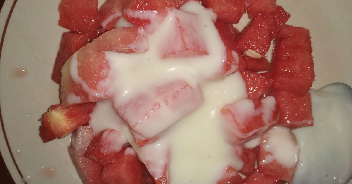 Resep Salbu Simple (Salad Buah) Amunisi Seger oleh Niken Safitri - Cookpad
