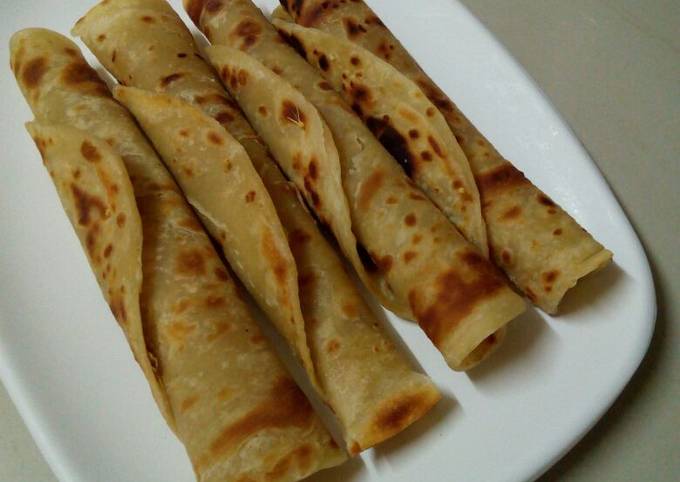 Round layers chapati Recipe by Duncan Wambua - Cookpad