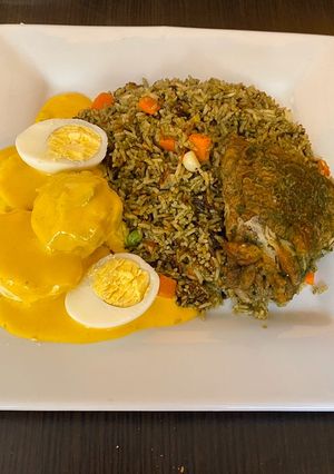 Un Clásico Arroz Con Pollo Y Papa A La Huancaína Receta de Ricardo del ...