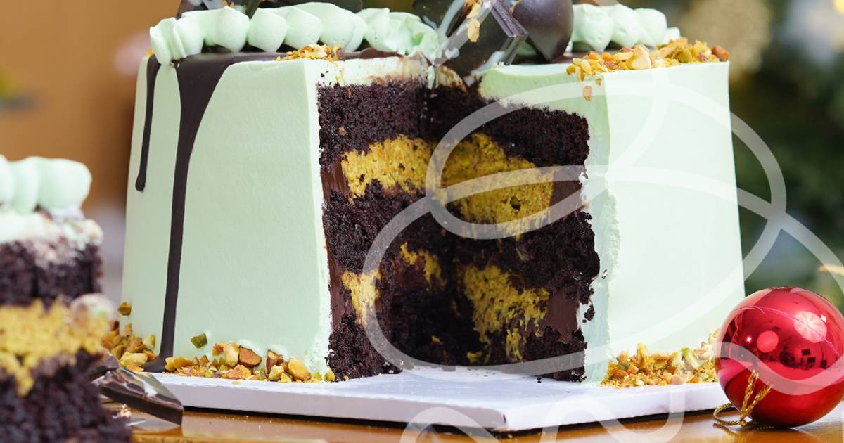Resep Chocolate Pistachio Kunafa Cake oleh Rich Products Indonesia - Cookpad