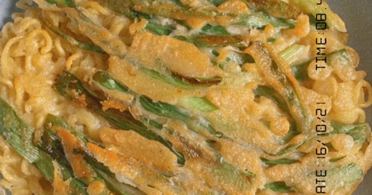 Resep Pajeon Indomie daun bawang ala Korea oleh Nelsa Walaney - Cookpad