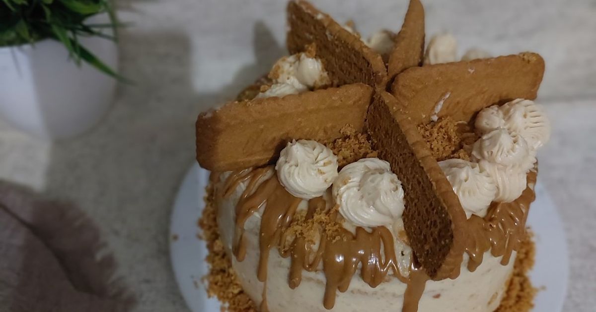 Resep Lotus Biscoff Cake oleh Wietari - Cookpad