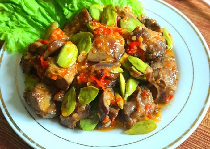 Resep Oseng hati ampela pete🍂 oleh Tata My Beloved - Cookpad