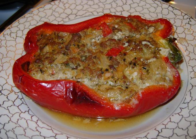 Morrón relleno con carne y arroz Receta de La profe Luisa- Cookpad