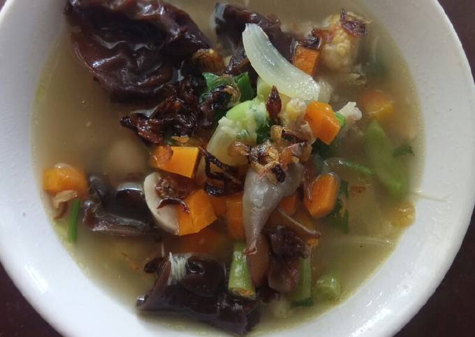 Resep Sop kimlo oleh De' Rizz - Cookpad