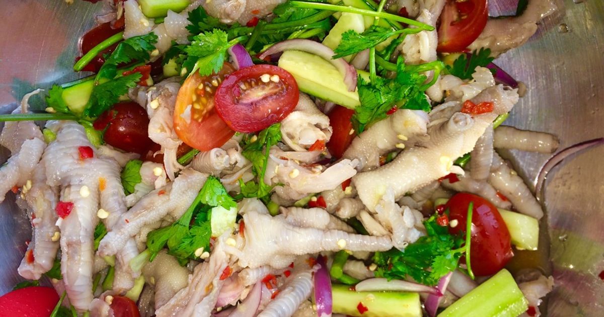 Resep Chicken Feet Salad 🥗 (Salad Ceker) oleh Erin Bee - Cookpad