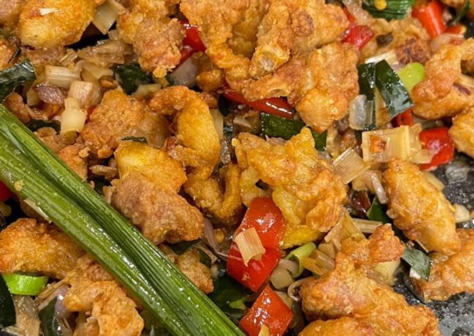 Resep Ayam Goreng Tepung (Air Fryer) Sambal Matah oleh Vinta Suci - Cookpad Resep Ayam Goreng Tepung (Air Fryer) Sambal Matah oleh Vinta Suci - Cookpad