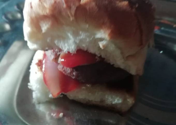 Burger Recipe by Rashmita Sahoo - Cookpad
