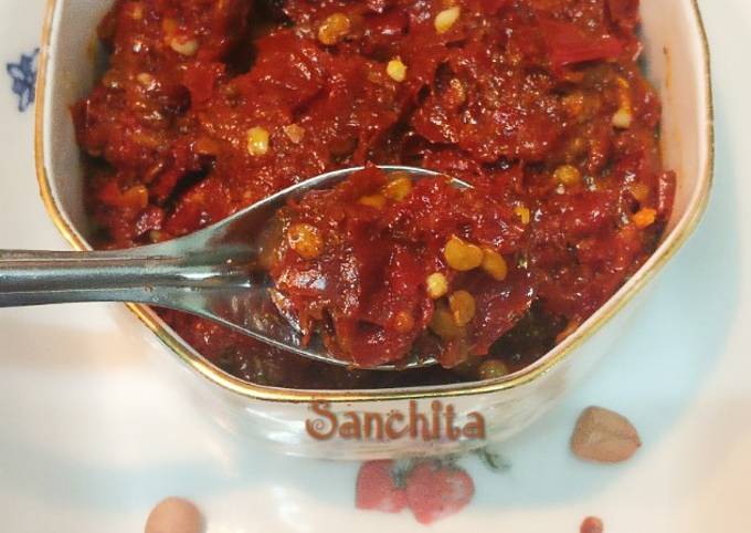 Spicy Kolhapuri Thecha Recipe by Sanchita Mittal - Cookpad