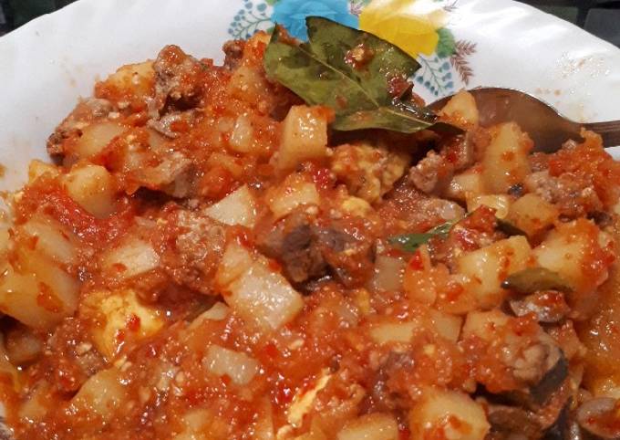 Resep Sambel Goreng Ati Pedas oleh Fitri Kitchen - Cookpad